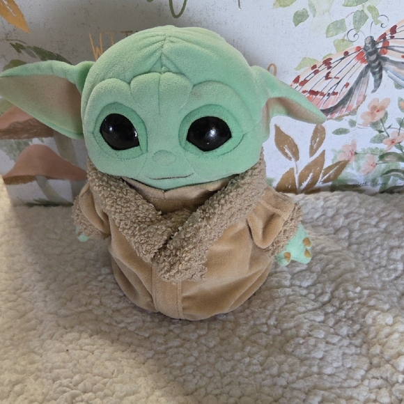 Star Wars | Toys | Star Wars Yoda Stuffed Plush Toy | Poshmark